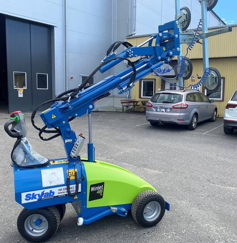Fönsterrobot - Skyab - Liftar och ställningar för uthyrning